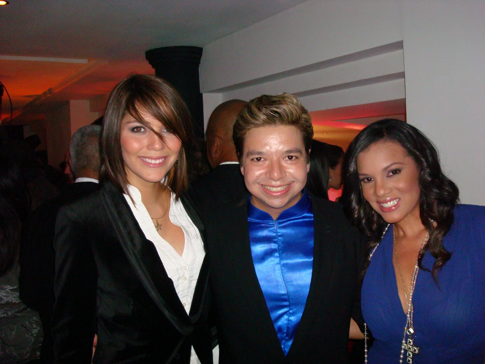 Andrés Aragón: ANDRES & ALEJANDRO PRESENTES EN LOS 30 AÑOS DE LA ...