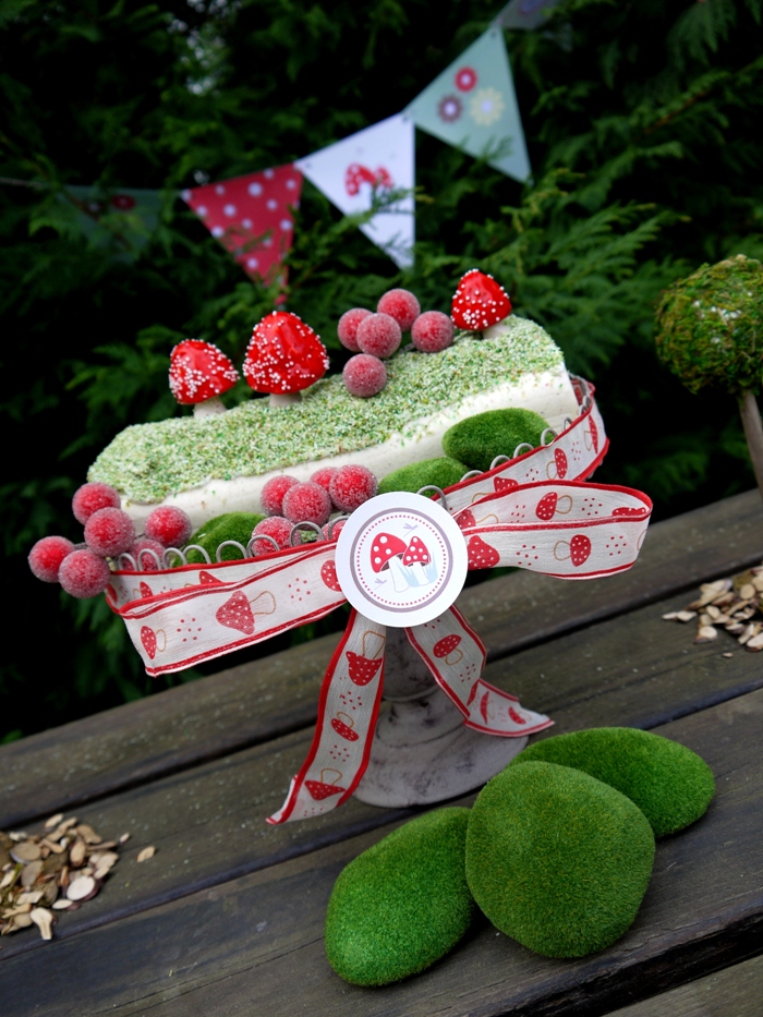 A Little Red Riding Hood Birthday - Party Ideas | Party Printables Blog