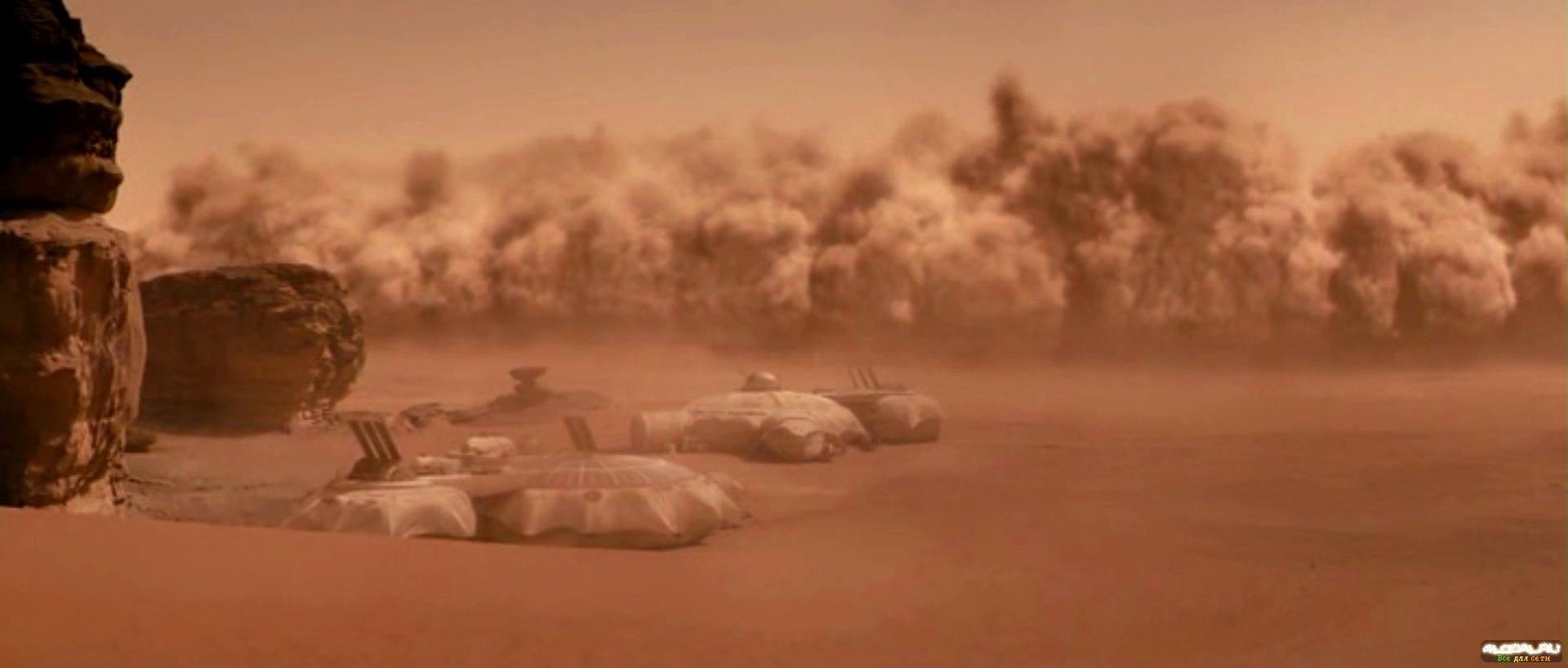 Images from The last days on Mars movie | human Mars