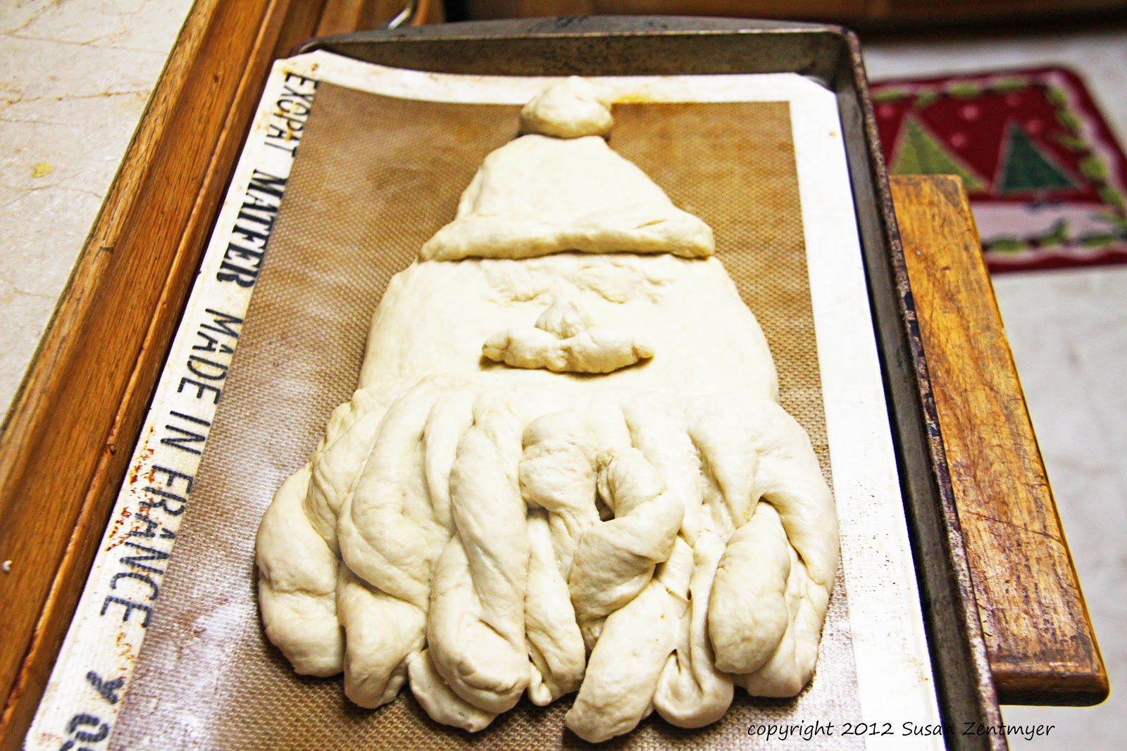 Love from the Kitchen: Santa Bread