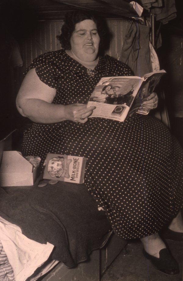 Five Hundred Pound Peep: The World's Fattest Girl: Alice From Dallas