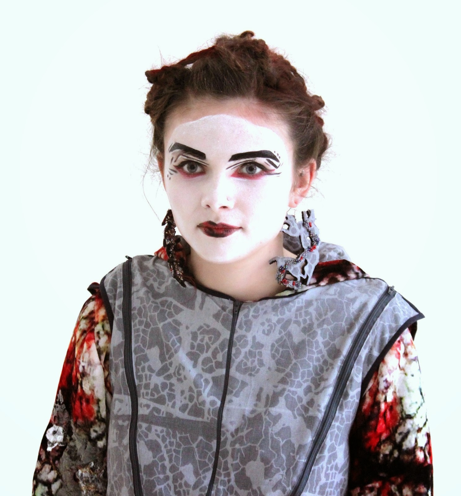 Thread, Fashion and Costume: Georgia Allen I