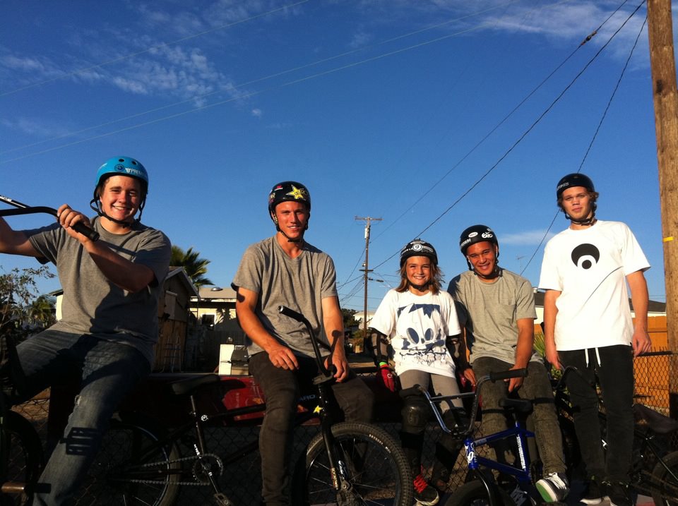 The Bay BMX: Cult,Vans,Protec,Fox,Lil' Mikey's Bees Wax Team Rider ...
