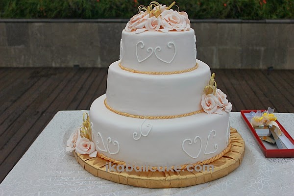 IKA Bali Cake: Maret 2014