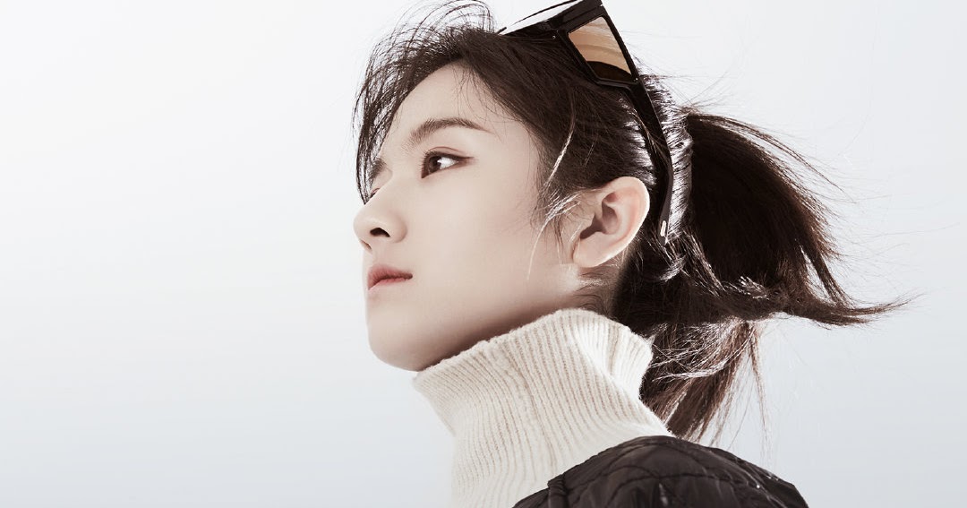 China Entertainment News: Actress Li Landi covers fashion magazine