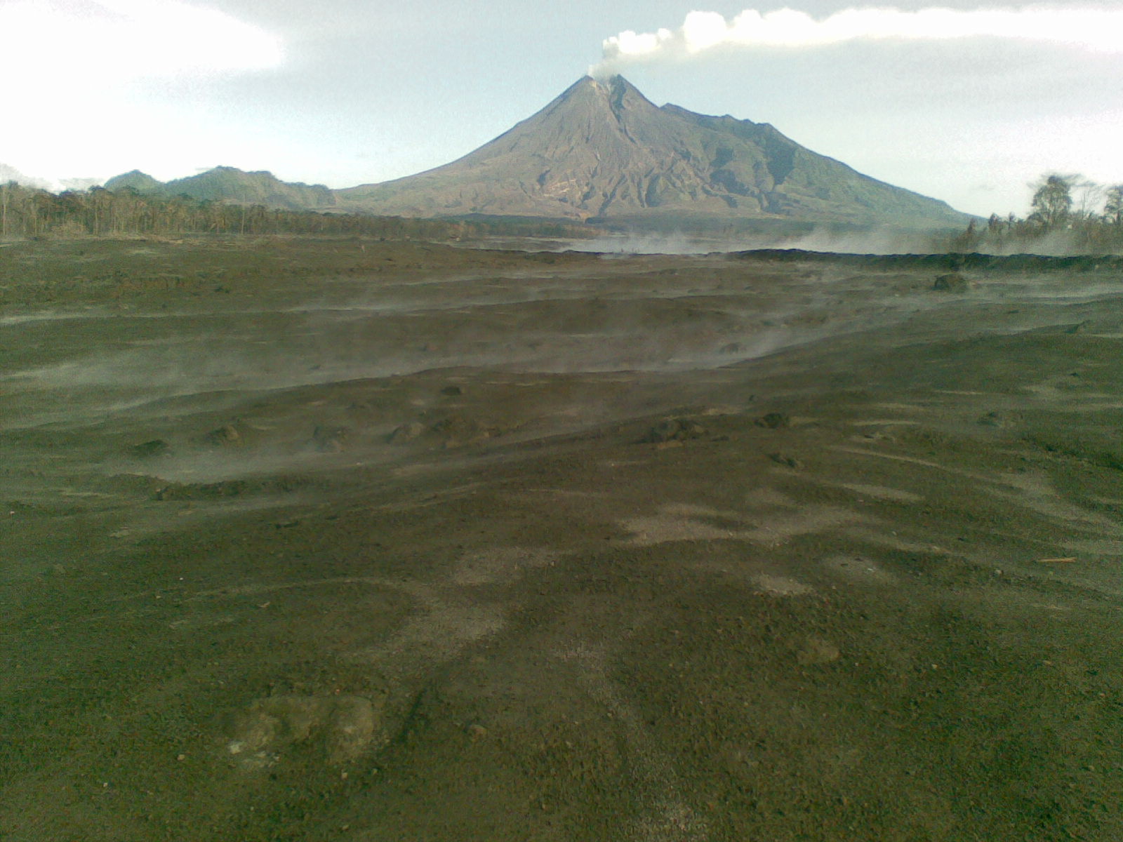 KUA Cangkringan: Peristiwa Erupsi Merapi 2010