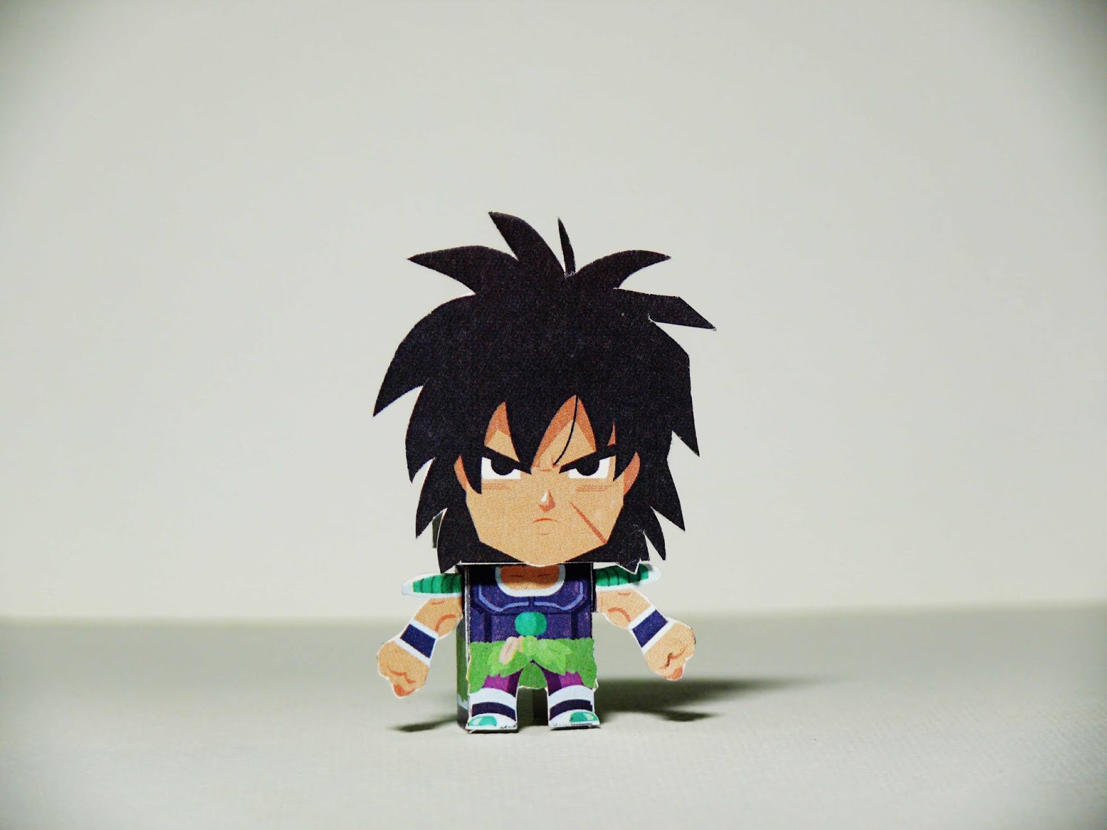 Super Paper-Hero: Dragon Ball Super Broly (Stop-motion)