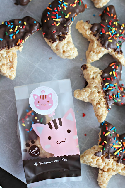 Crescent and Star Shaped Rice Crispy Treats | Best of Wardah