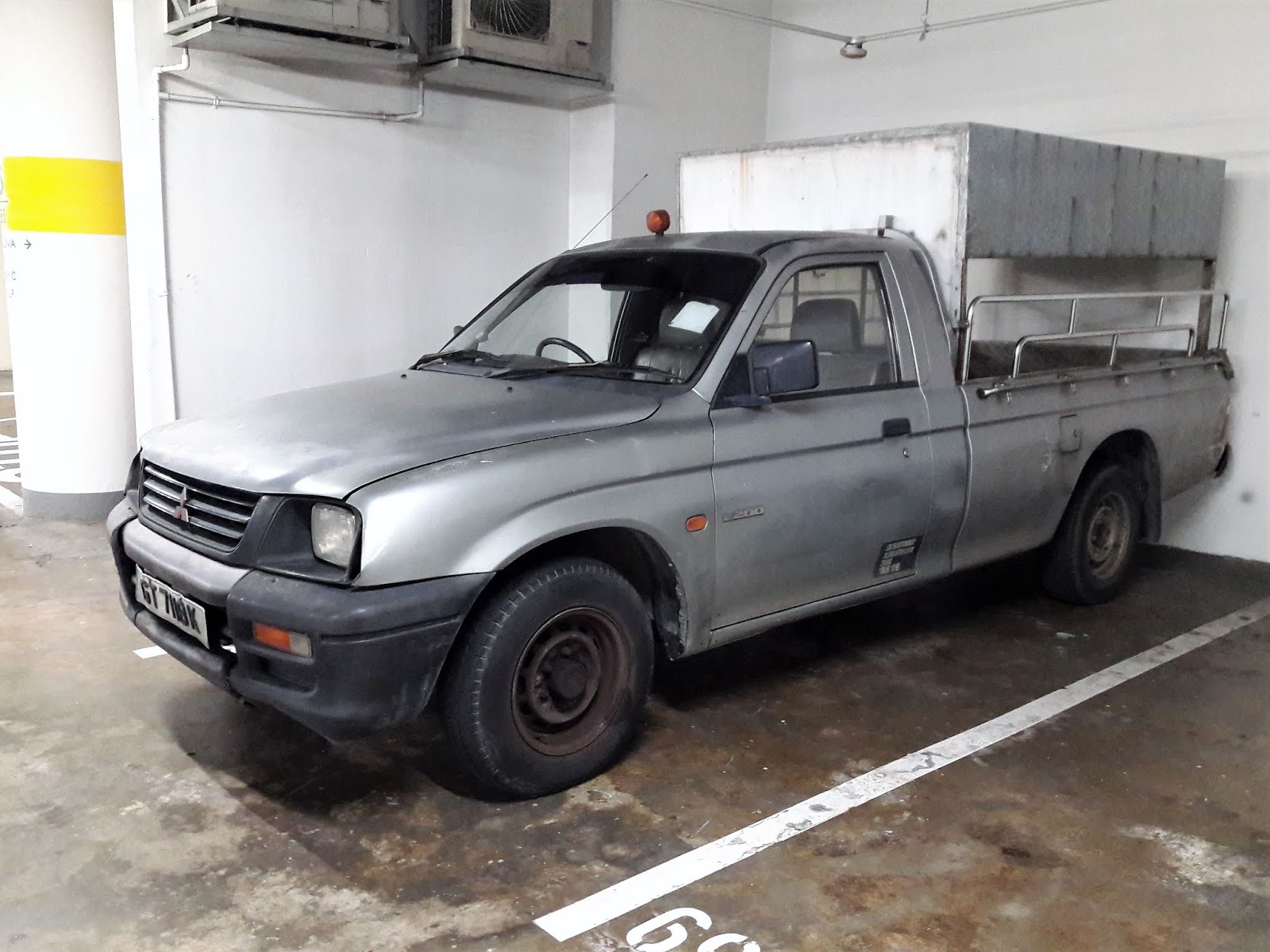 Singapore Vintage and Classic Cars: More than an old lorry #2 ...