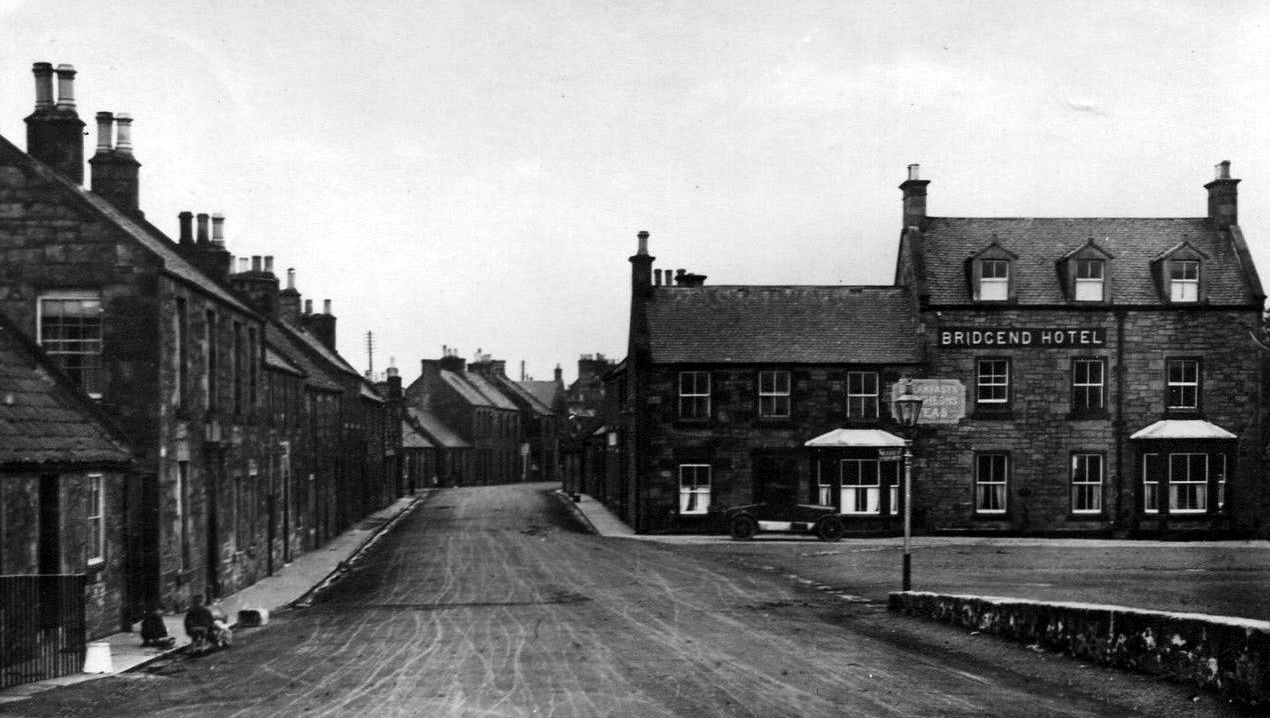 Tour Scotland: Old Photograph Bridgend Hotel Kinross Perthshire Scotland