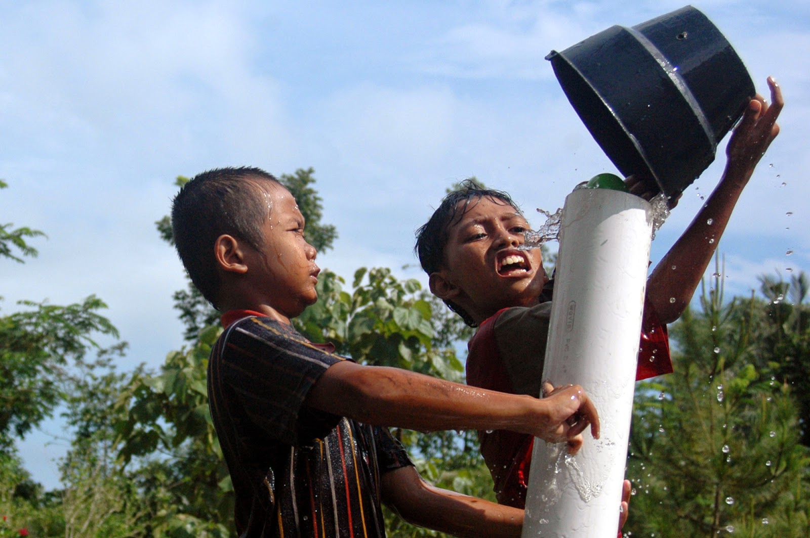 Bumi Perkemahan Wonogondang: Aneka Game