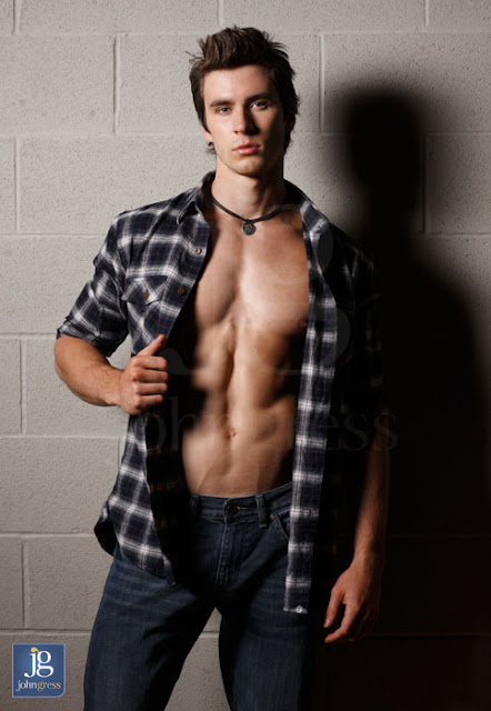 Yuri Boyzz: Braeden Baade 2