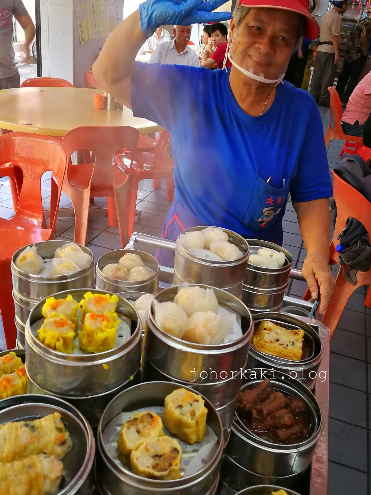 Celebrate Lantern Festival with Dim Sum @ Tai Tong Restaurant in Penang ...