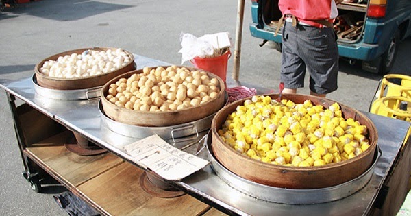 Teacher expresses shock after discovering how much former classmate ...