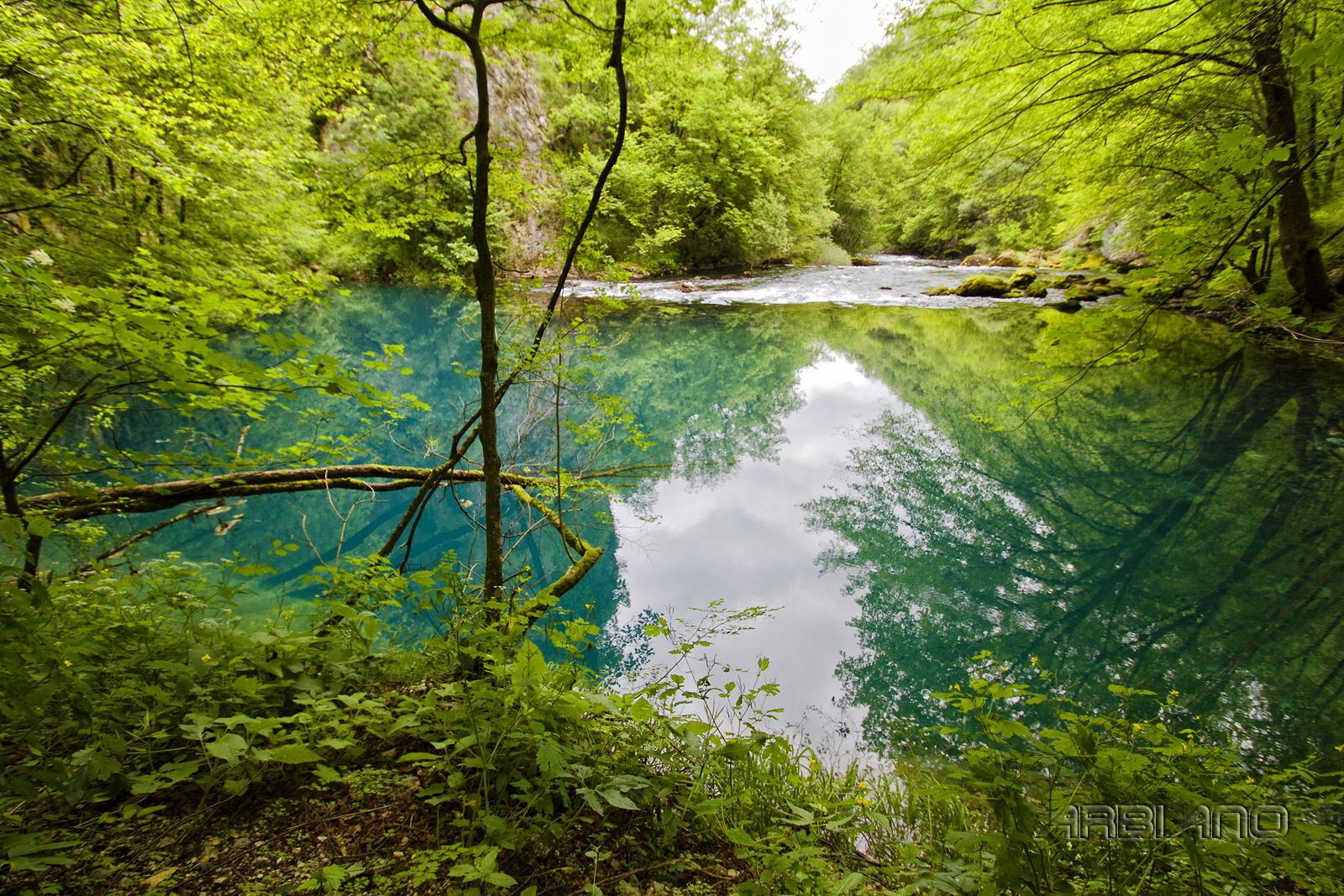 PICUGI POREČ - KAMENJAK RAB: IZVOR RIJEKE UNE