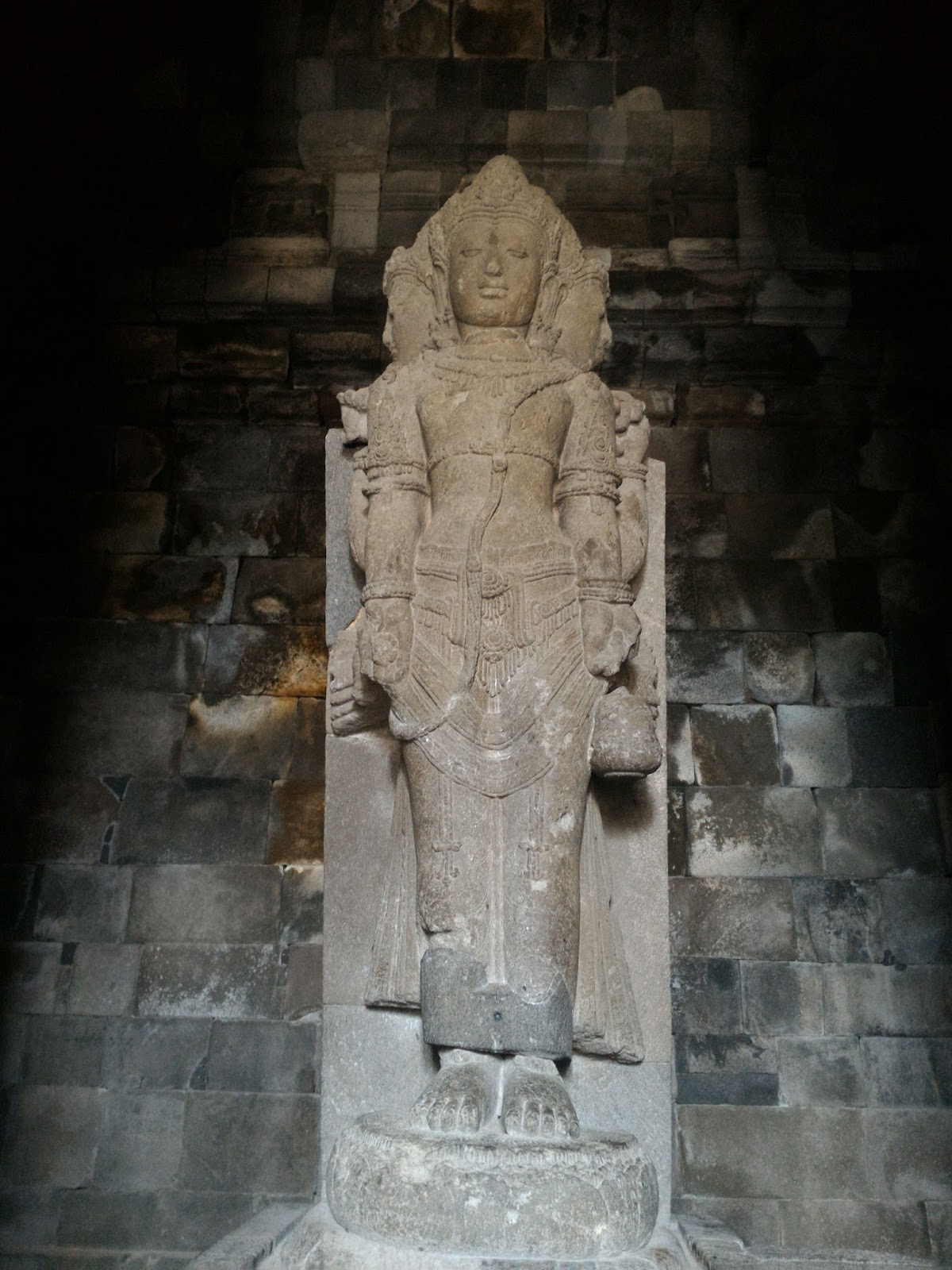 Candi Prambanan | Sebuah Catatan Petualangan