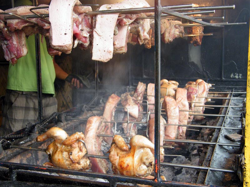 adobongblog: Lechon Manok by the beach