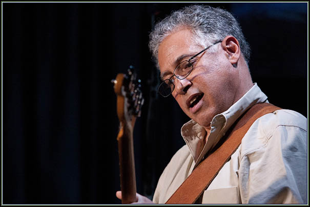 Electric Eyes Photography: Dec 15, 2011