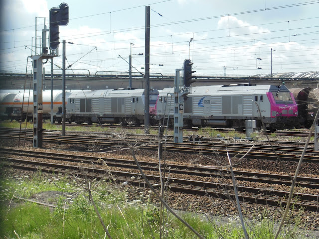LA PASSION DU TRAIN: OSR: BB 75000 à Tergnier.