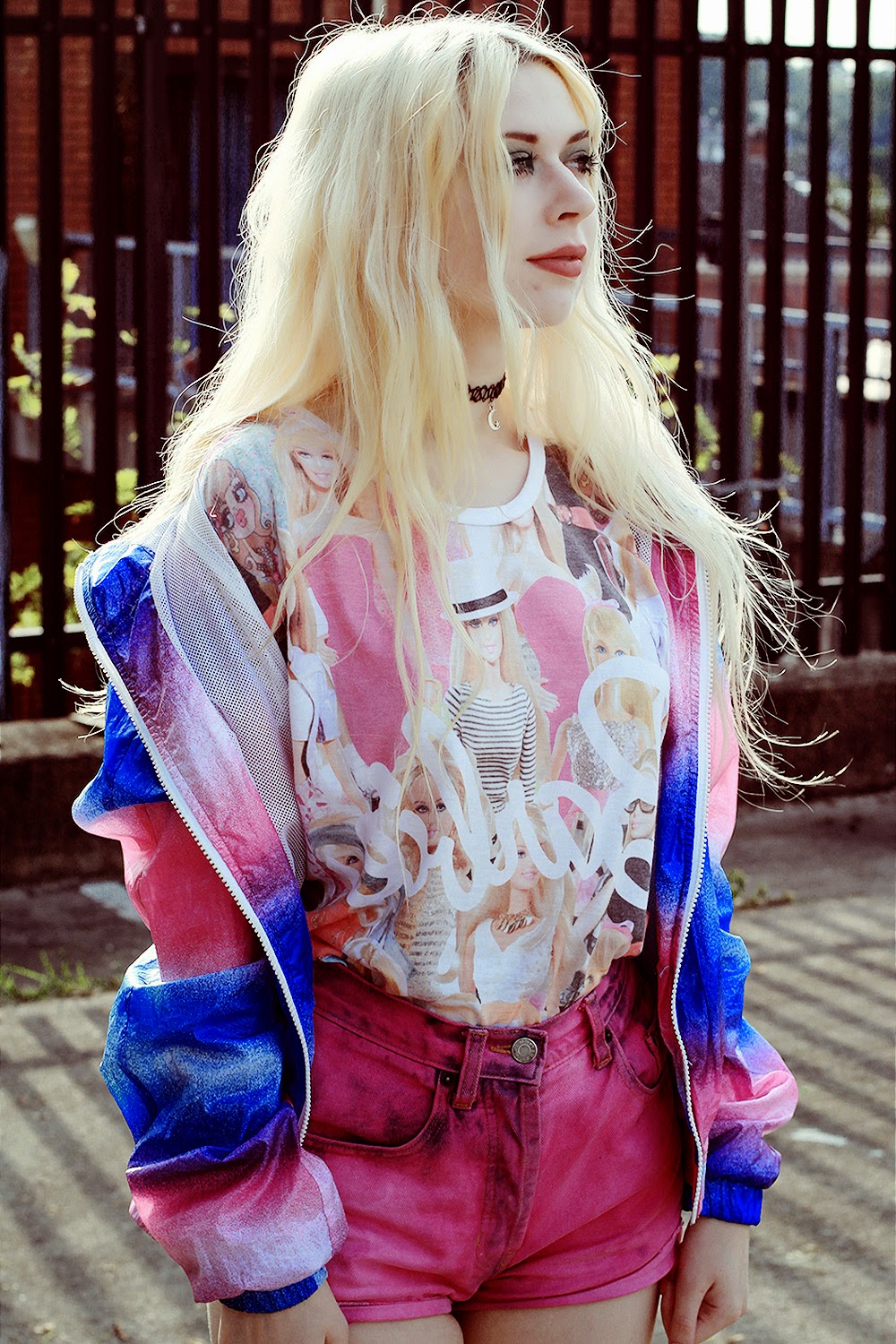 PINK BARBIE QUEEN - KAYLA HADLINGTON