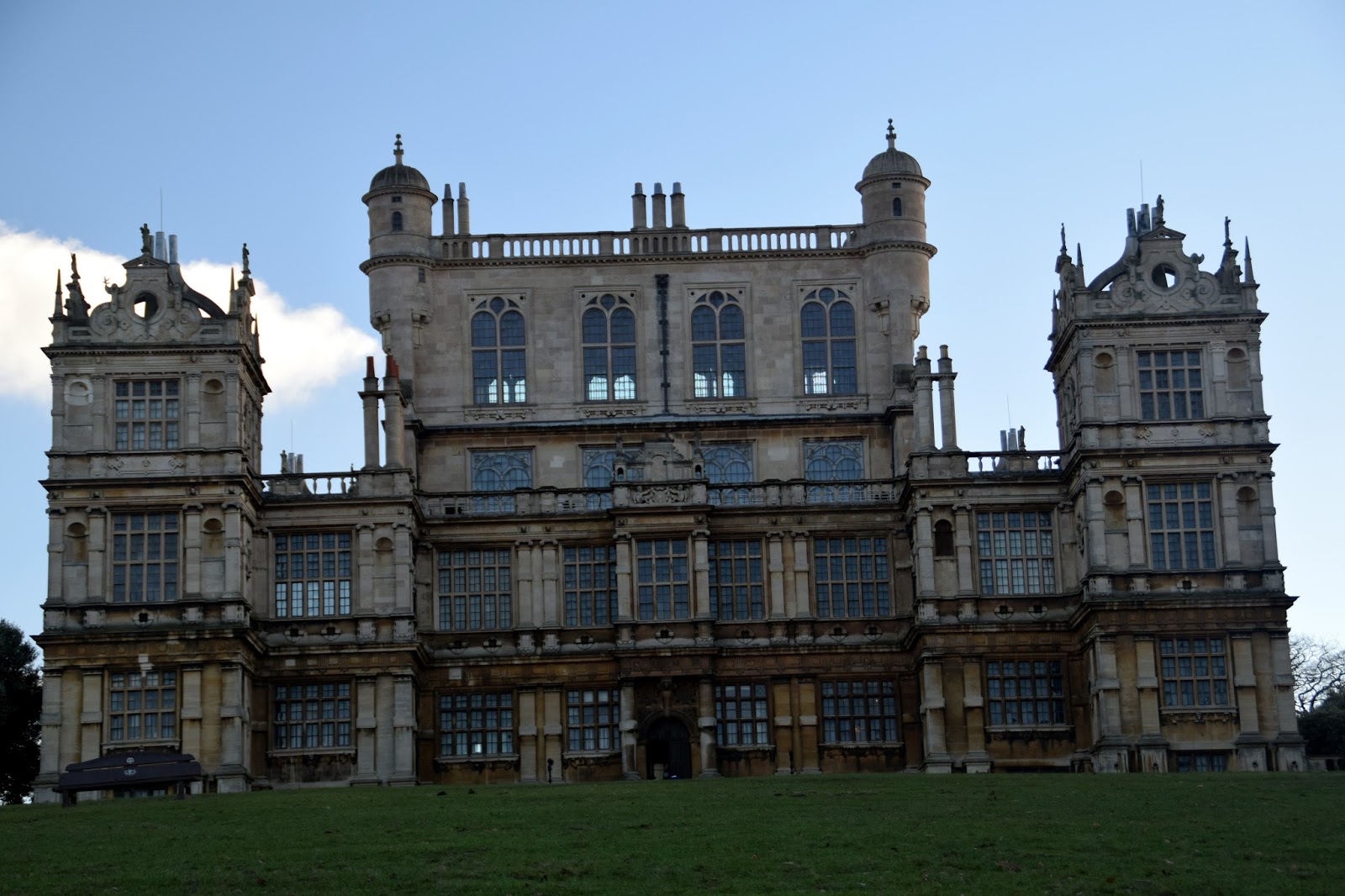 Enjoy your time with beautiful places: Wollaton Hall | A spectacular ...