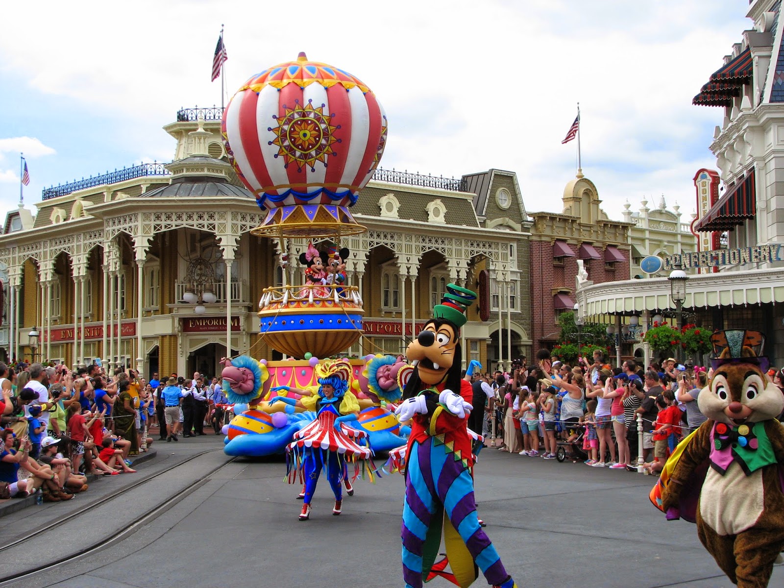 Bonao Internacional: GALERIA : DESFILE FESTIVAL DE FANTASIA , EN DISNEY ...