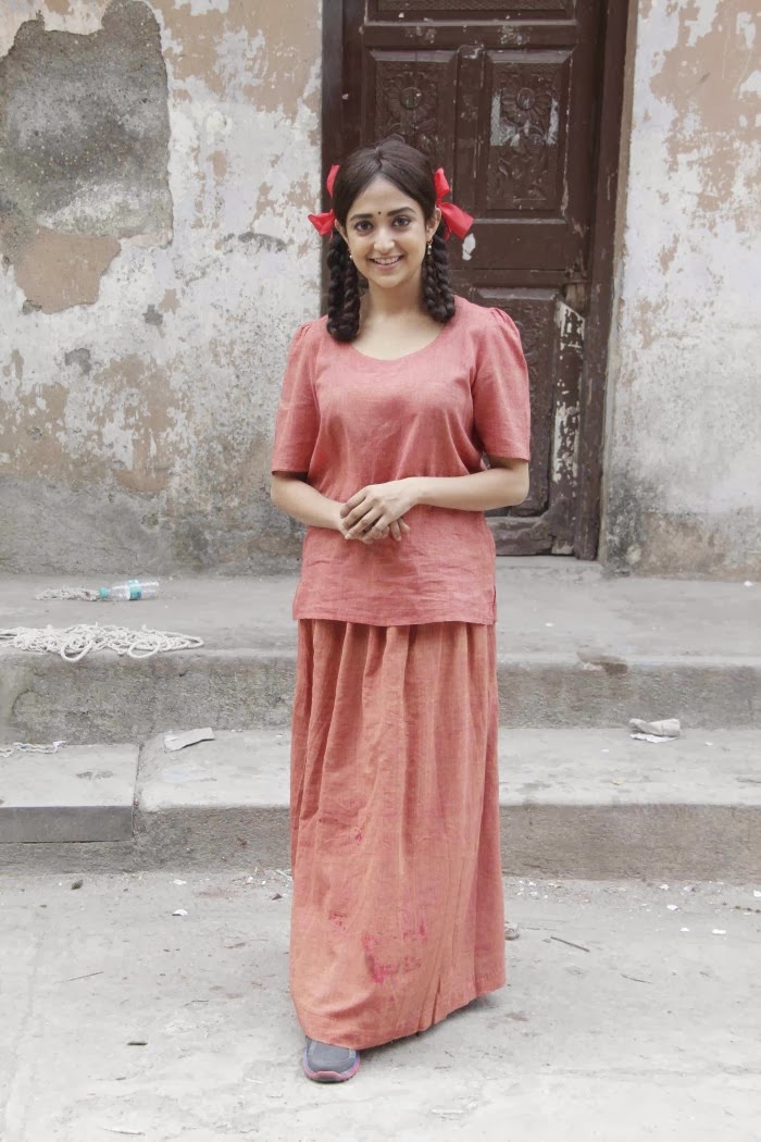 Monali Thakur Latest Stills Hotstillsindia Number 1 Hot Celebrity Entertainment Website