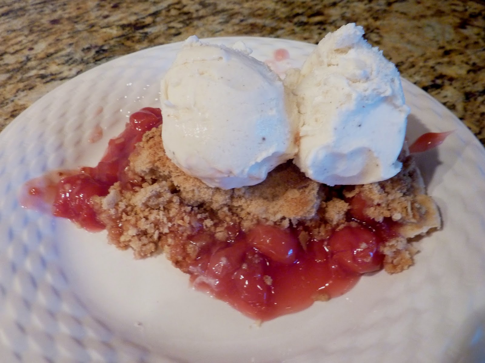 Pie Mania: COPY-CAT GRAND TRAVERSE PIE COMPANY CHERRY STREUSEL PIE