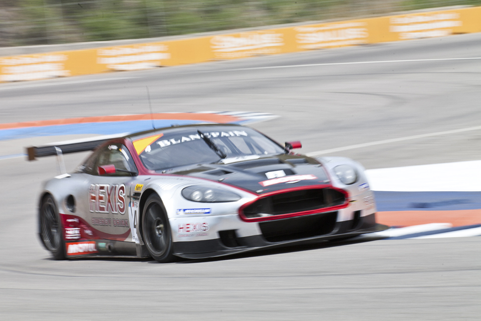 Aston Martin DBR9 GT1