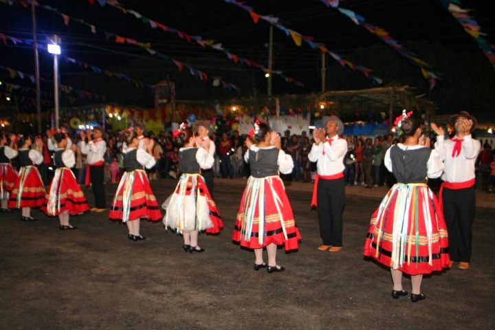 Grupo de Danças Zabelê de Pirapora: Catira ou Cateretê
