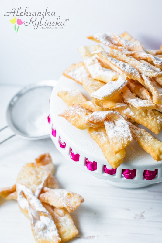 Przepisy Aleksandry: CHRUSTY FAWORKI CHRUŚCIKI