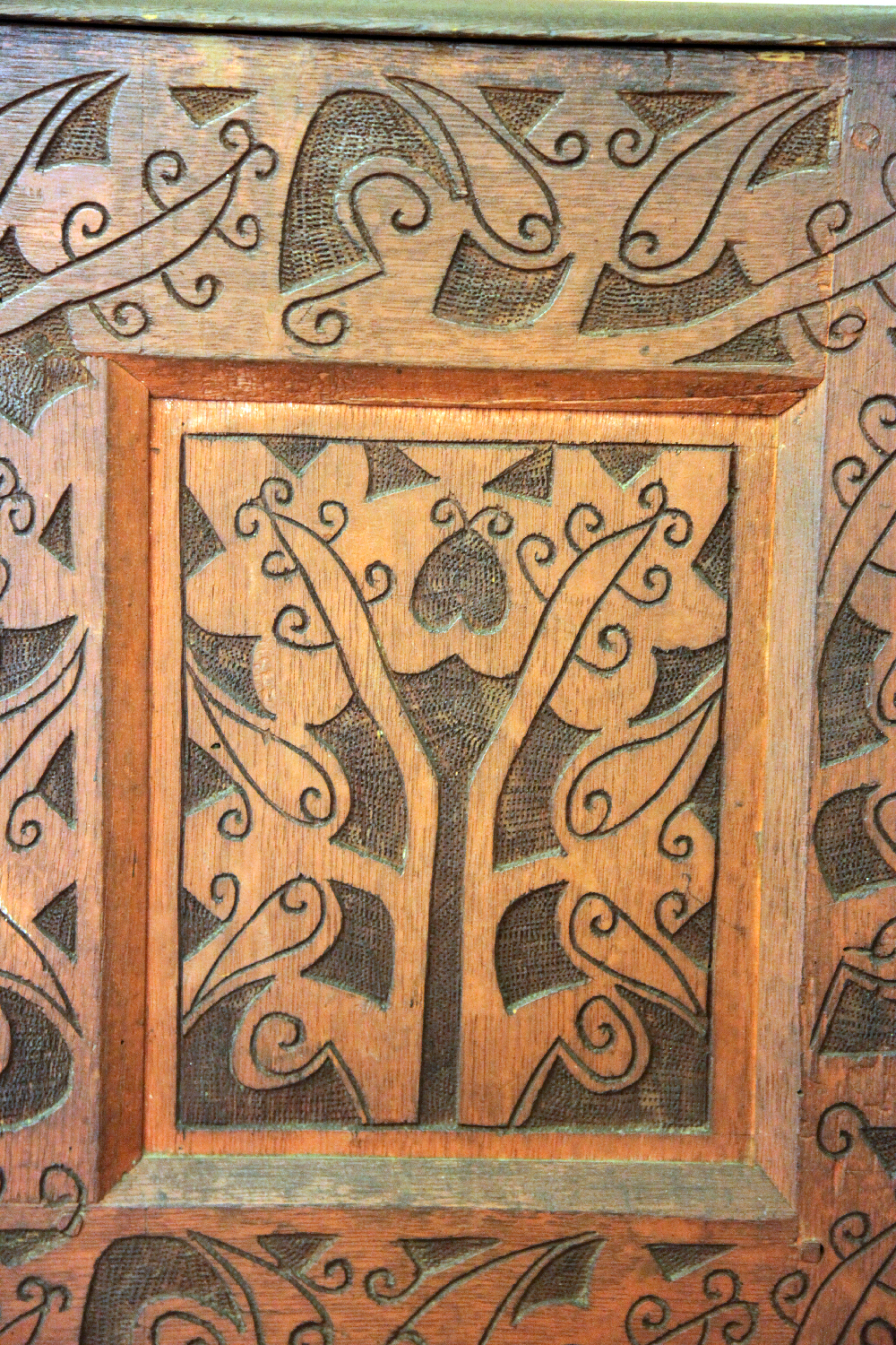 Getting Stitched on the Farm: Polychrome Hadley Chests