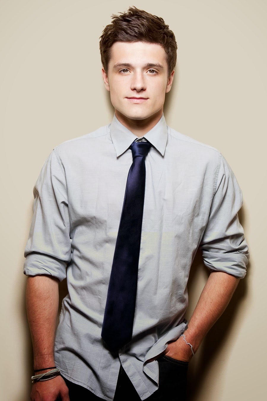 Male & Female Clebrities: Josh Hutcherson Wallpapers Gallery