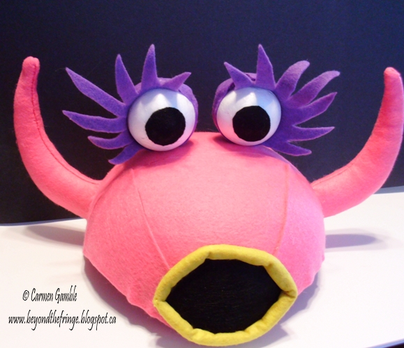 Beyond the Fringe: Manamanah and the Snowths!