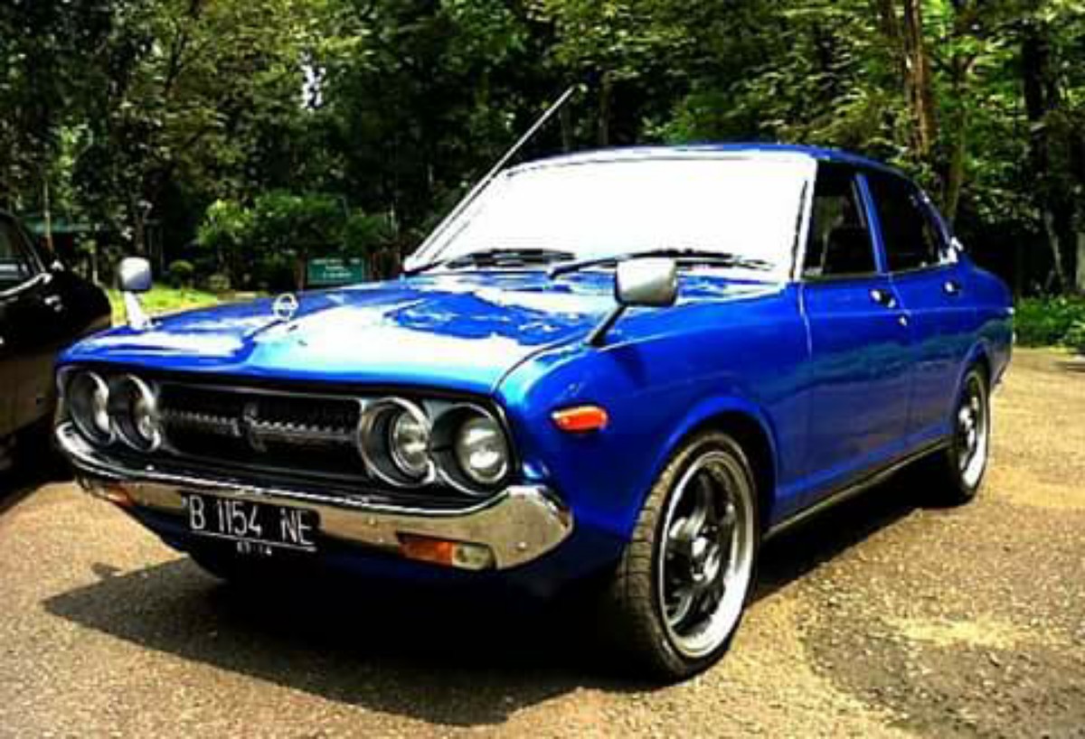 Modifikasi mobil sedan tua bekas bergaya retro klasik | RIMS GARAGE