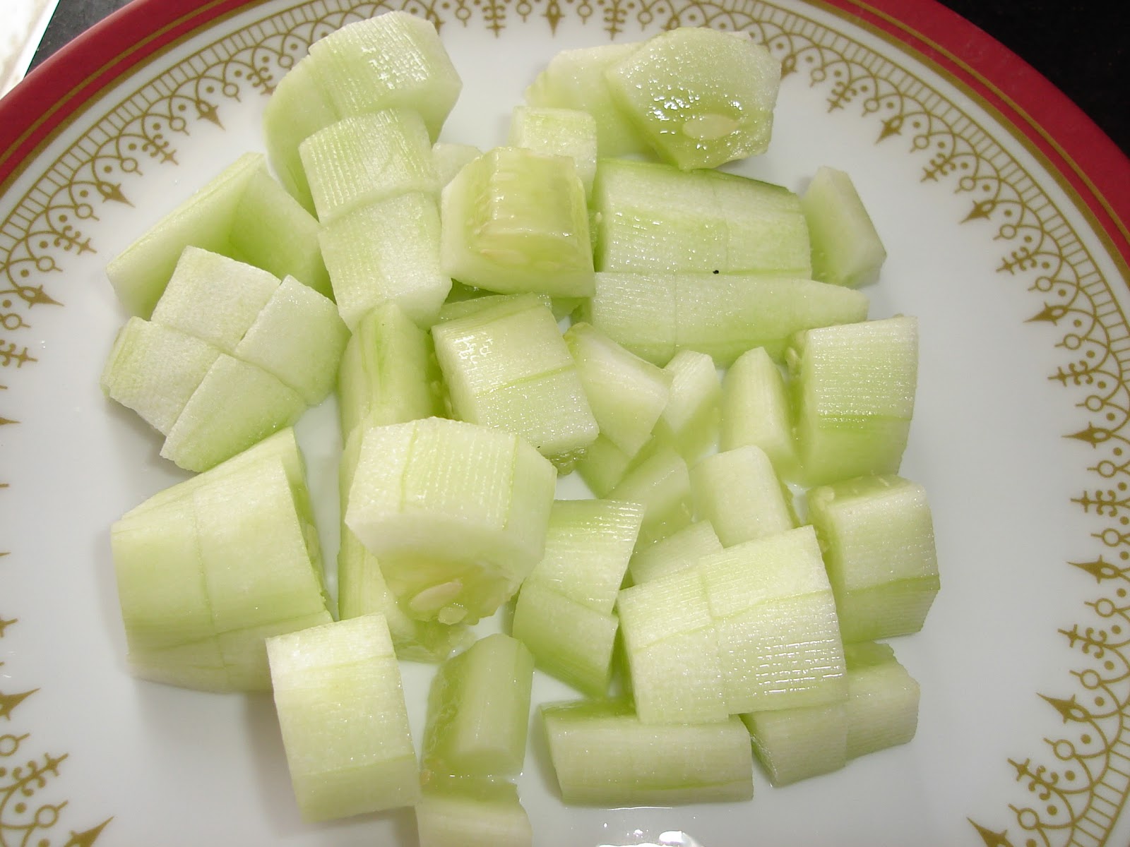 Sabdha's Kitchen: Cucumber Sambar