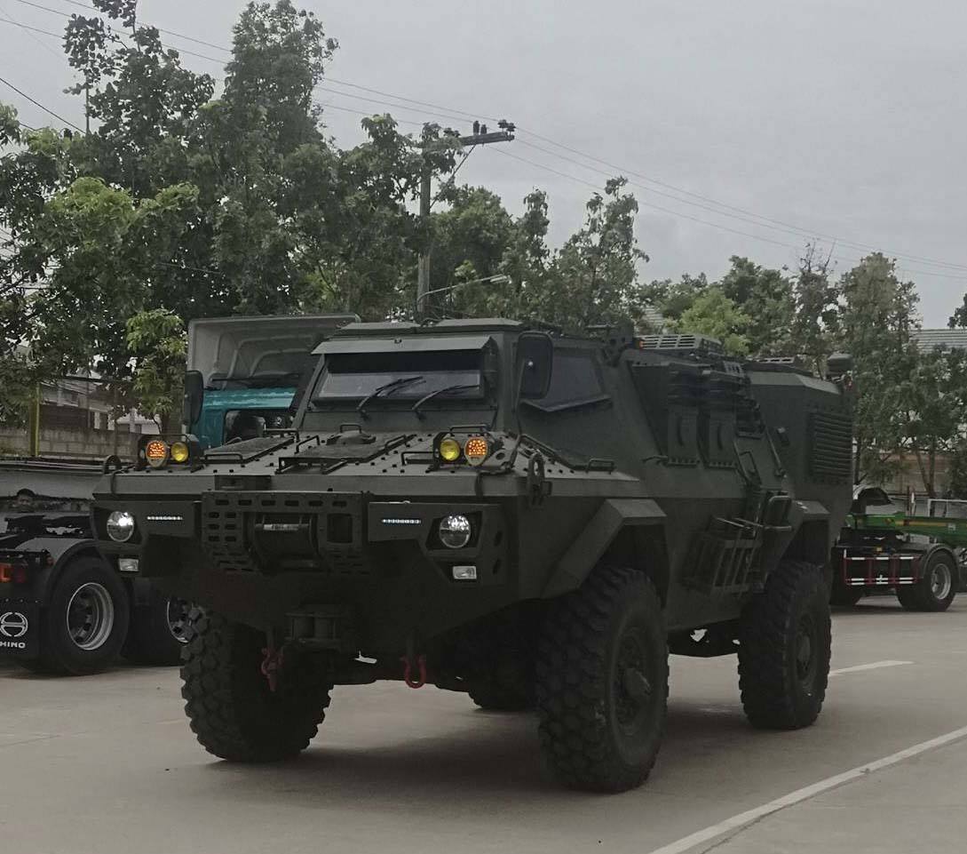AAG_th บันทึกประจำวัน: ไทยเปิดตัวรถหุ้มเกราะล้อยาง HMV-420 สร้างใหม่ ...