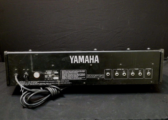 MATRIXSYNTH: Vintage Yamaha CS-5 Analog Synthesizer SN 7439