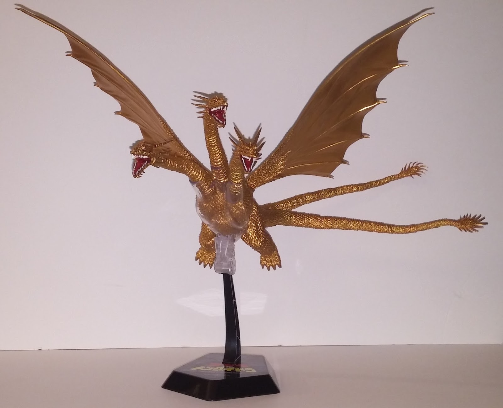 The Gryphon's Lair : SH MONSTERARTS KING GHIDORAH (SPECIAL COLOR VER ...
