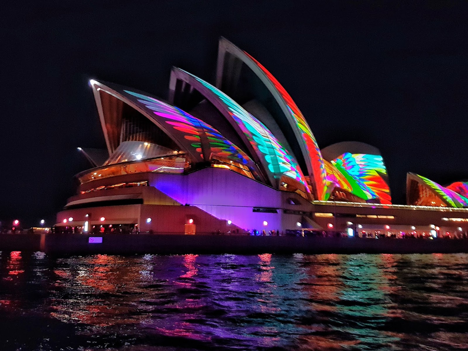 Modern (Effective) C++ - Understanding reference collapsing rules - cppatomic