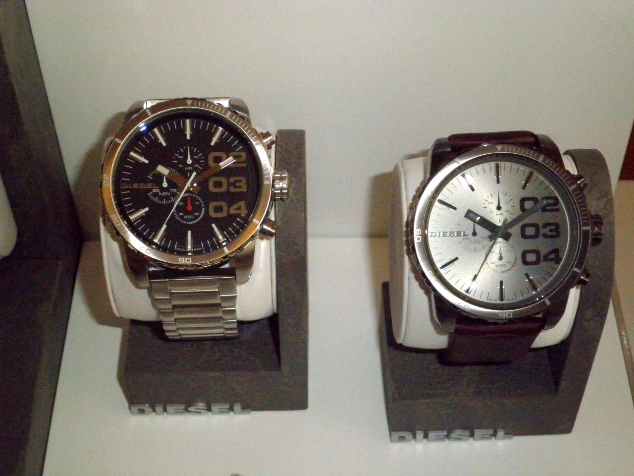 In Time Showroom - Watches Collections F/W 2011/12 | I'm a Very Stylish ...