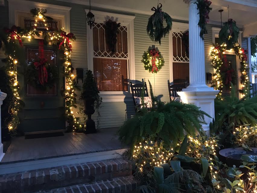 The Uptown Acorn: Heaux. Heaux. Heaux. {My Home at Dusk}