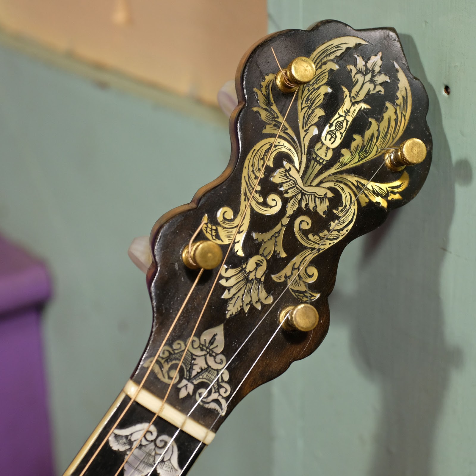 1921 Vega Style X No. 9 Tubaphone Tenor Banjo