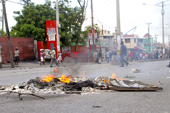 Cyclone social à Port-au-Prince