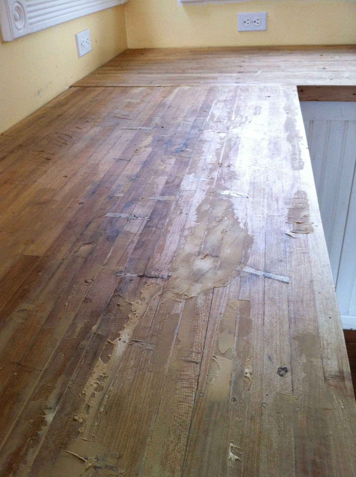 elgin eco house: shiny new countertop finish