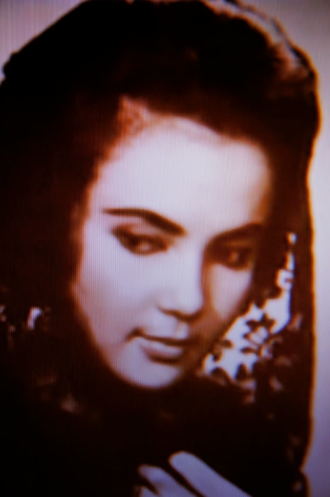 Miss AMALIA FUENTES: The Certified REAL- "CROWNED" "QUEEN OF PHILIPPINE ...