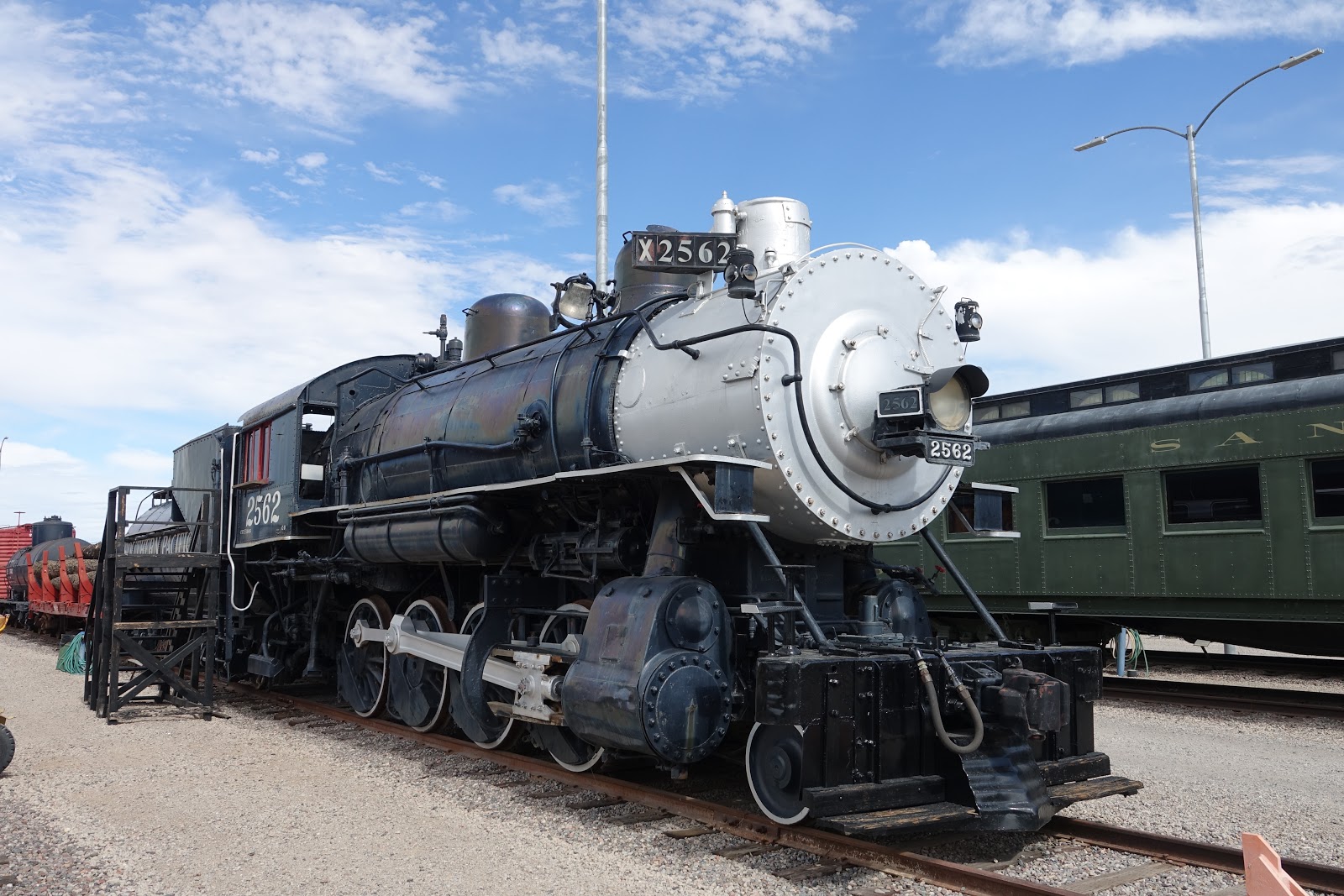 Blair's 鐵道攝影: Southern Pacific Railroad 2-8-0 #2562