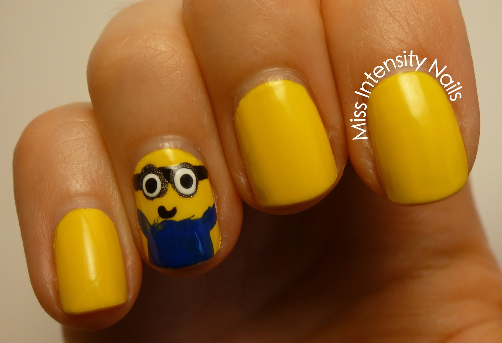 Miss Intensity Nails: Nail Art - Minion Nails!