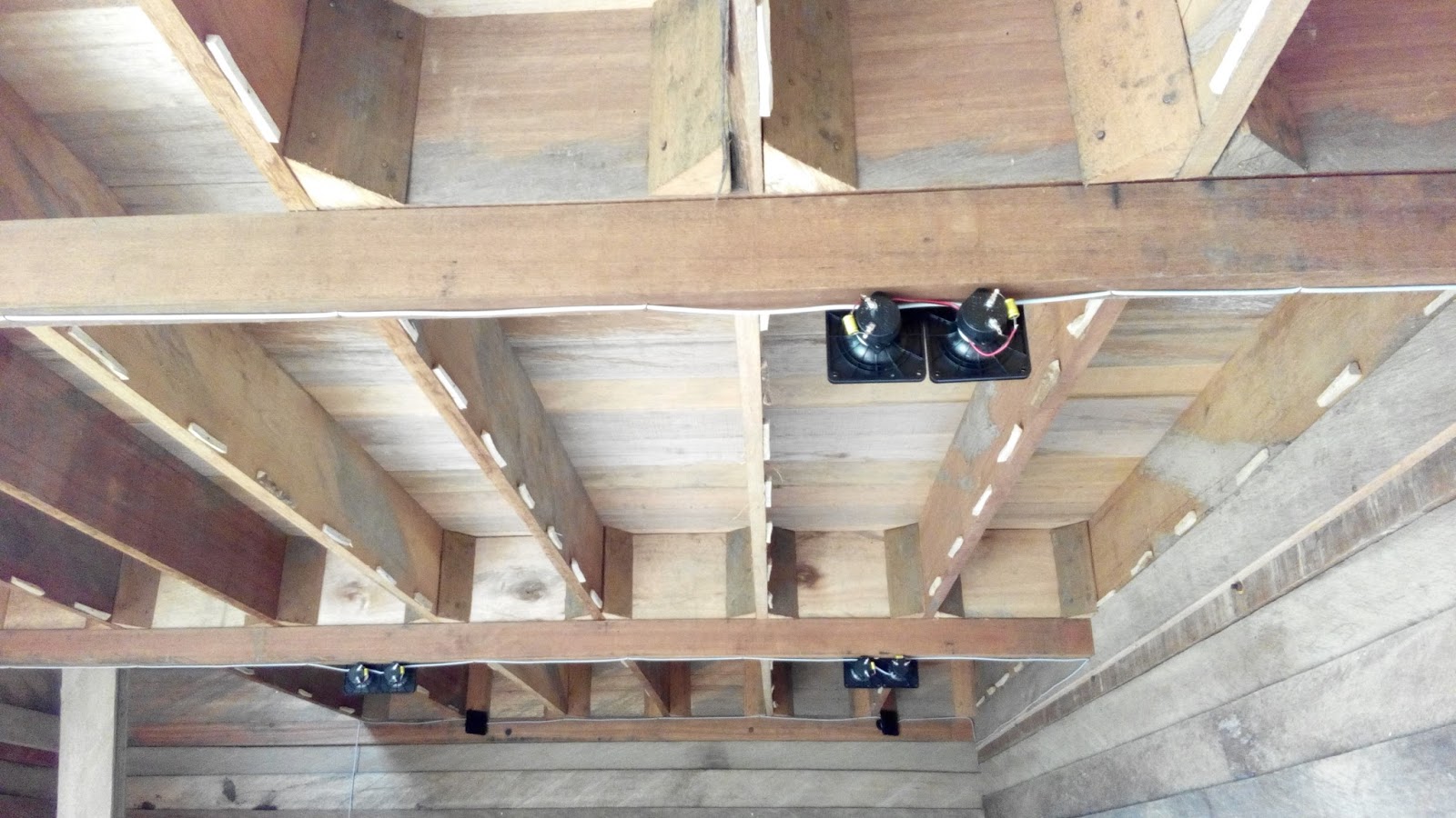 Serba Serbi Papan Sirip Burung Walet - Info Dunia Walet