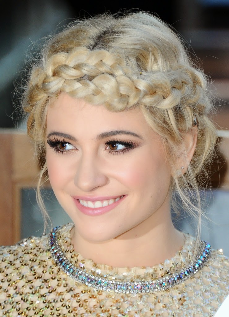 Flawless And Beautiful: Sexy and Beautiful Pixie Lott, Singer, Actress ...